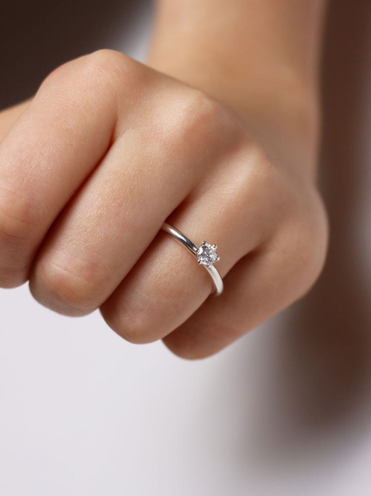 Diamantringar - silverringar med diamanter | Mila Silver