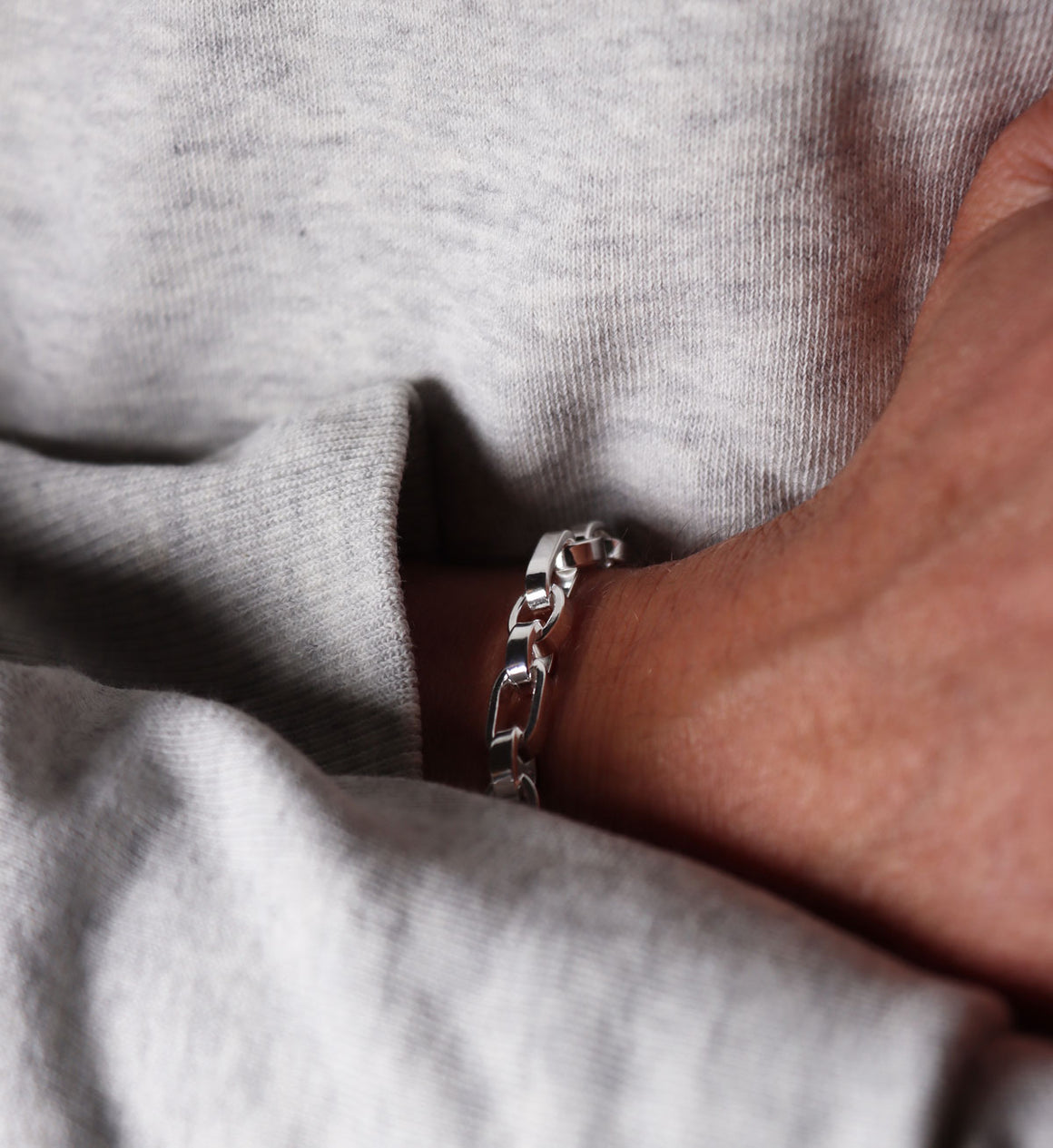 Herrsmycken i äkta silver | Köp smycken till herr | Mila Silver